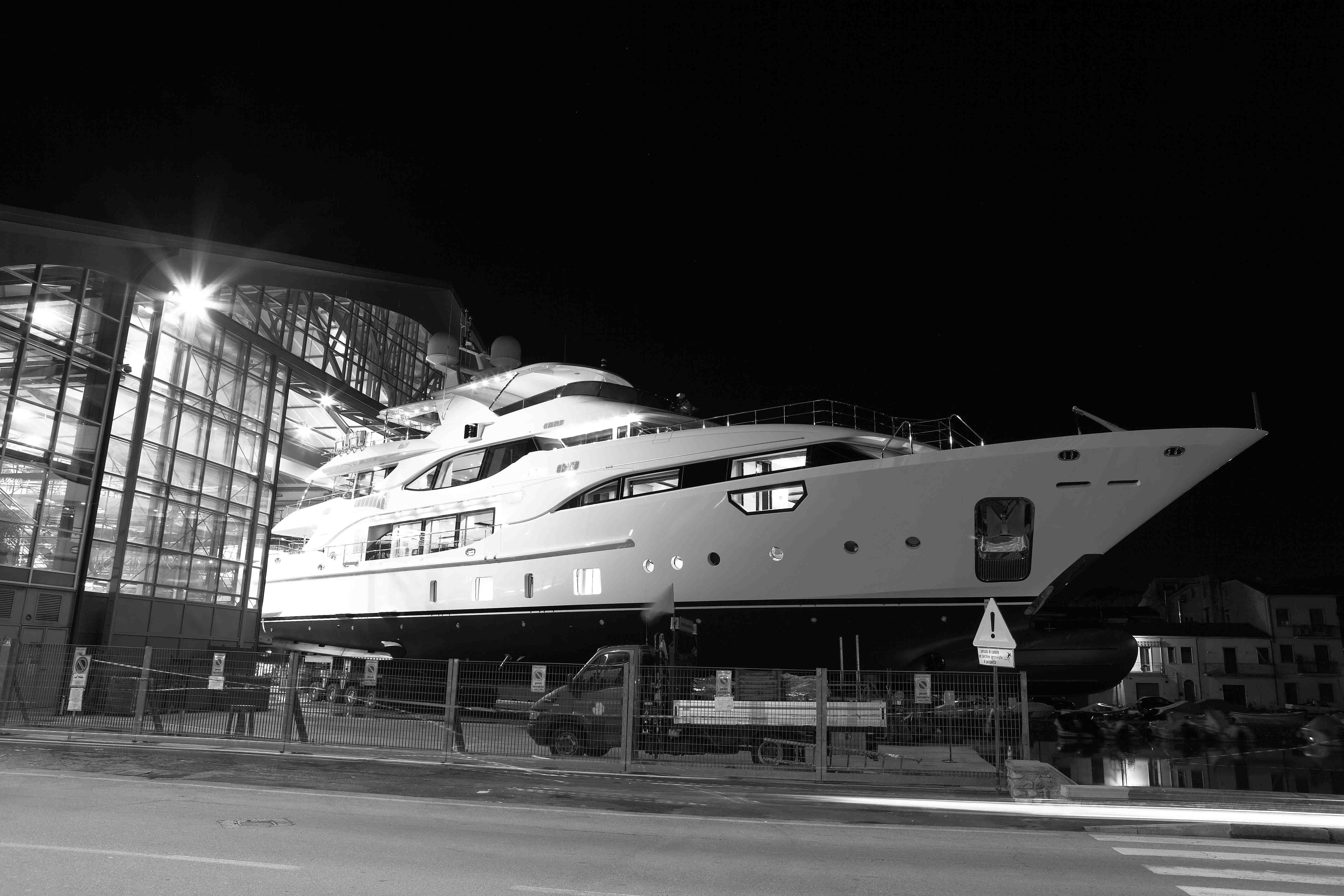 Yacht LADY MRD, a Benetti Crystal 140' Superyacht | CHARTERWORLD Luxury ...
